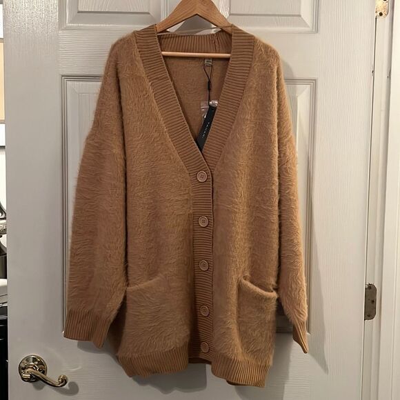 T Tahari | Sweaters | Nwttaharicardigan | Poshmark